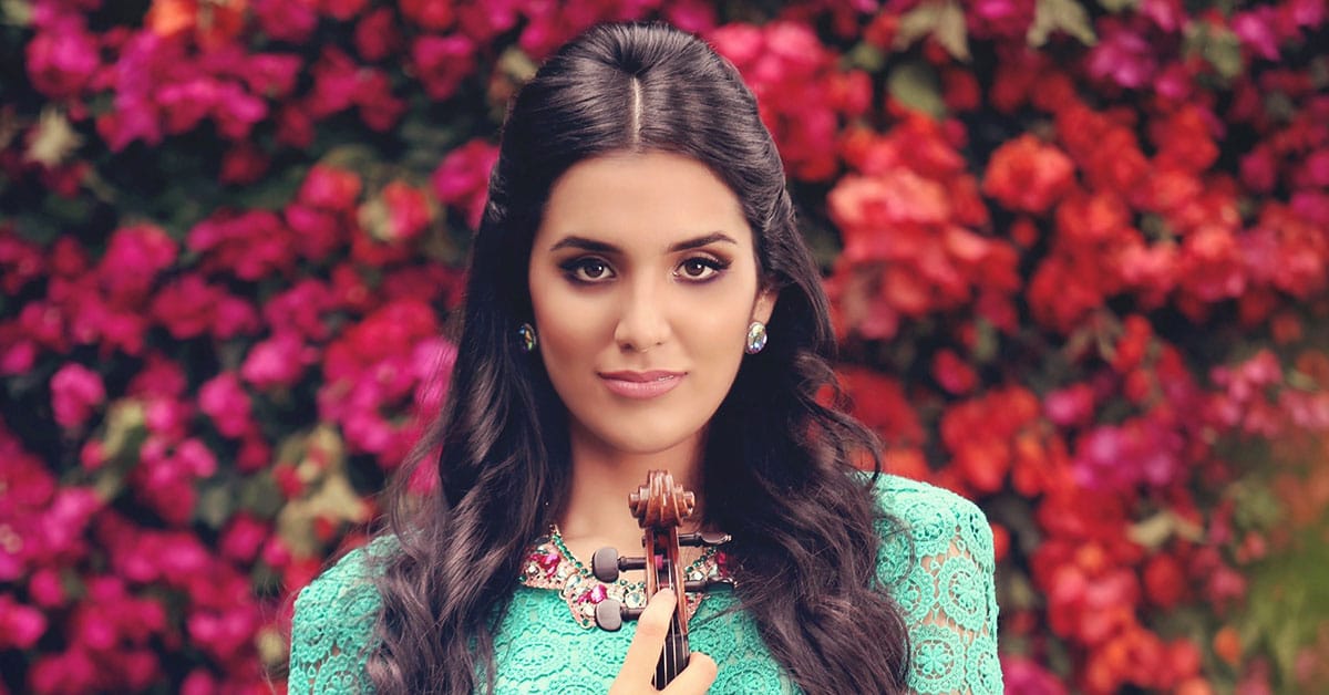 Aisha Syed virtuoso Dominican classical violinist | New York Latin Culture