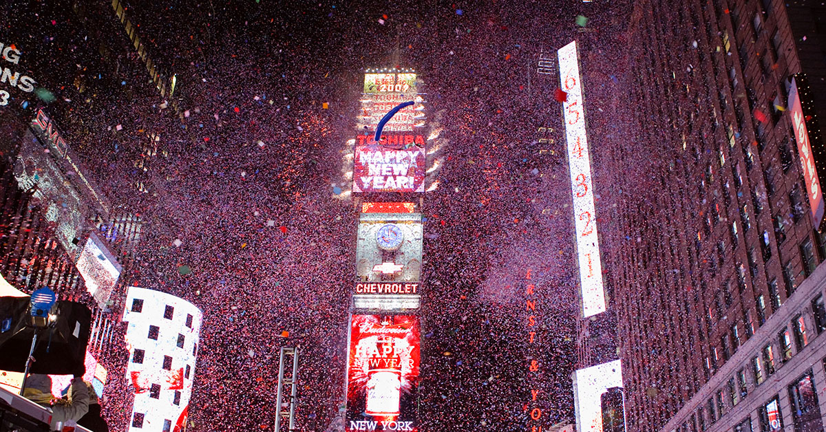 Times Square New Year's Eve Ball Drop 2023 | NY Latin Culture