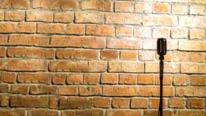 Broadway Comedy Club Latin